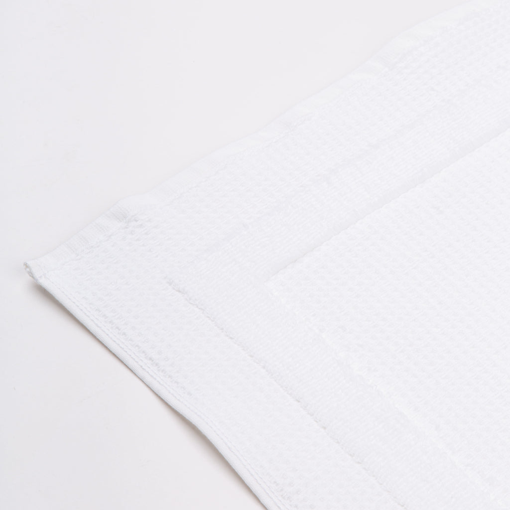 White Sultan's Fresh Bath Mat (50x80 cm) — Maison Midi
